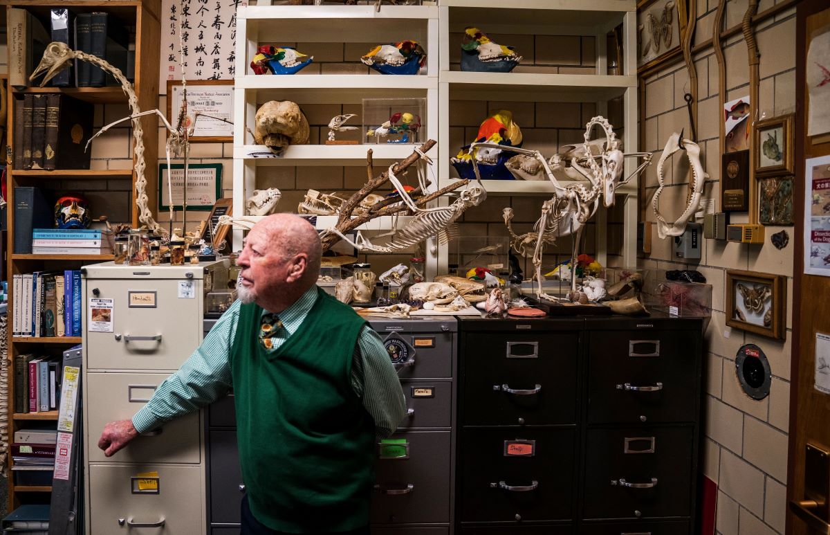 Howard Evans ’44, Ph.D. ’50, emeritus professor of anatomy, passes away ...